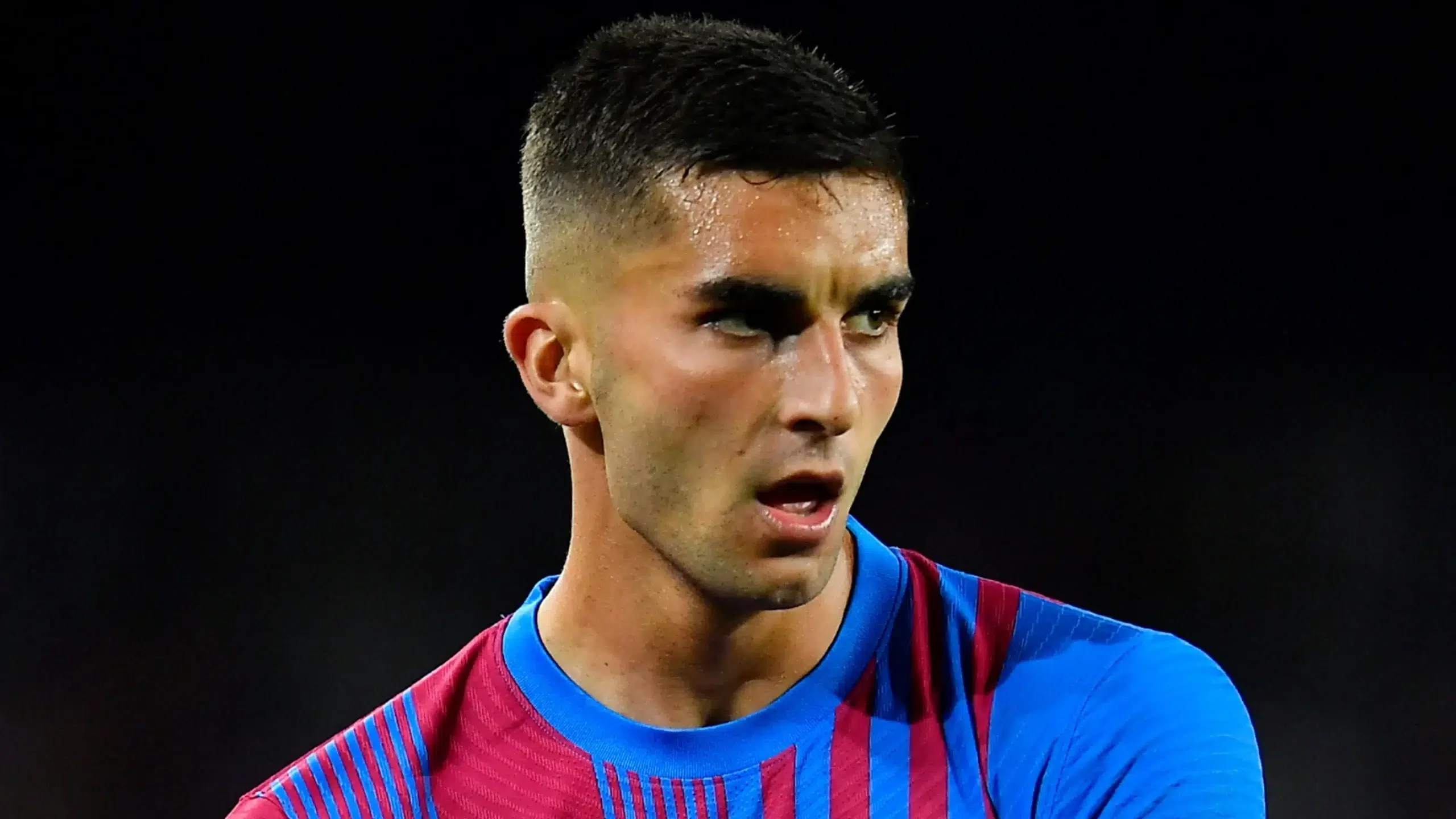 Ferrán Torres se presenta en el despacho de Laporta: giro inesperado en ...