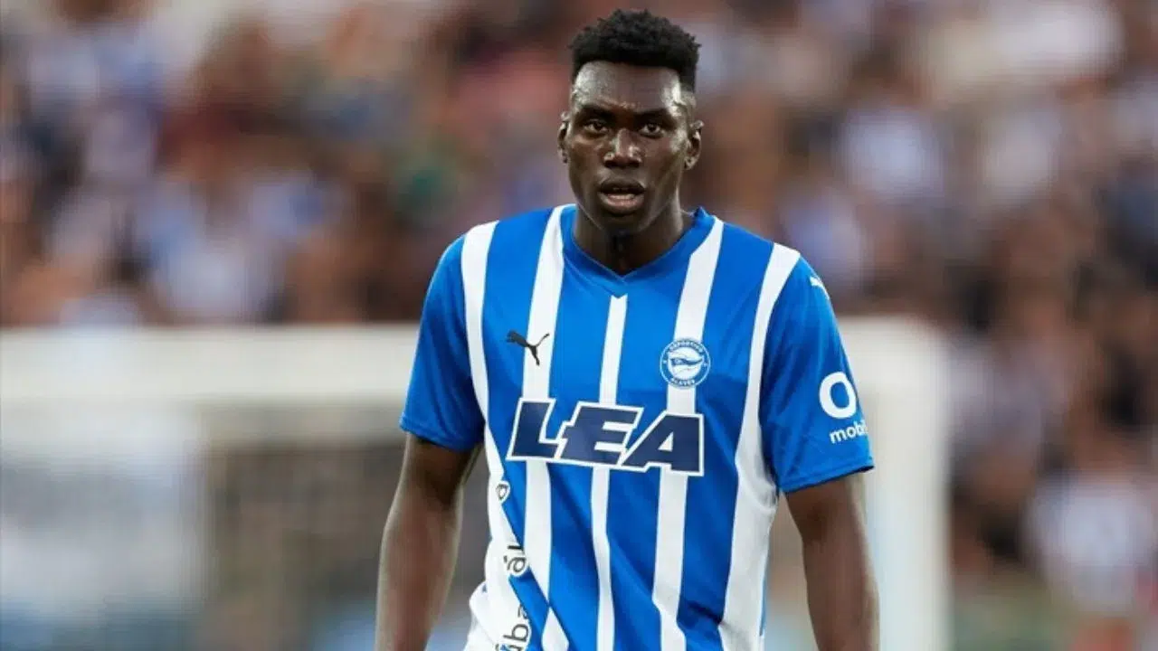 La cláusula de Samu Omorodion tiene en vilo al Atlético