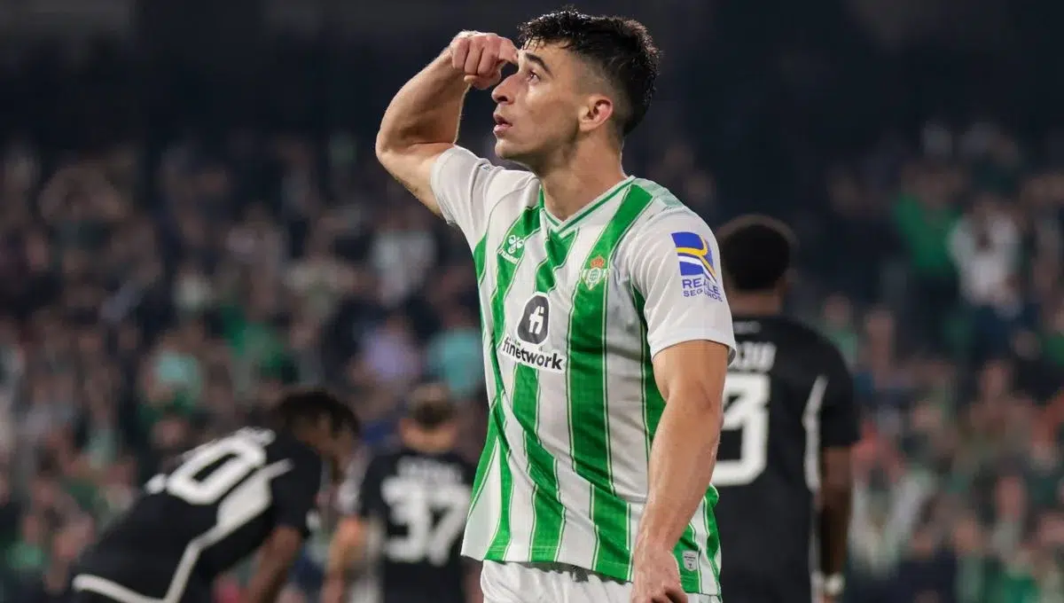 Marc Roca rompe la escala salarial del Betis