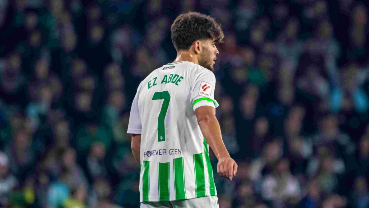 Abde firma su salida en el Betis con falta de respeto brutal