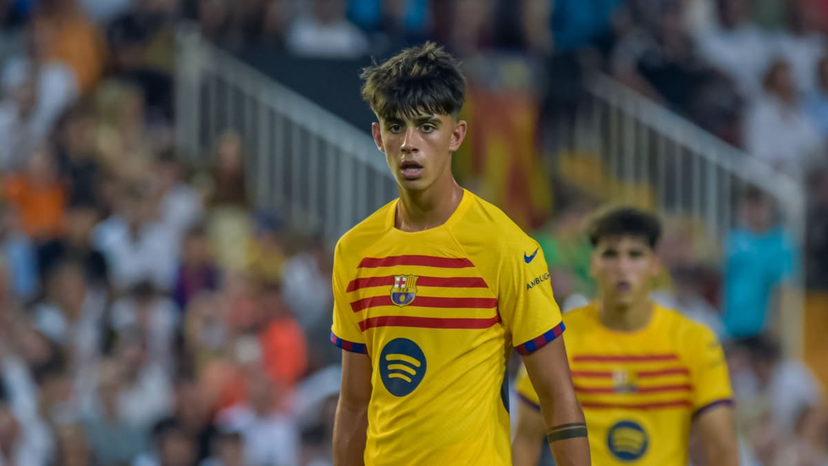 FC Barcelona aprovecha lesión de Marc Bernal para renovarle a la baja