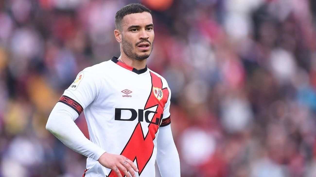 Raúl de Tomás ofrecido al Valencia CF a coste cero