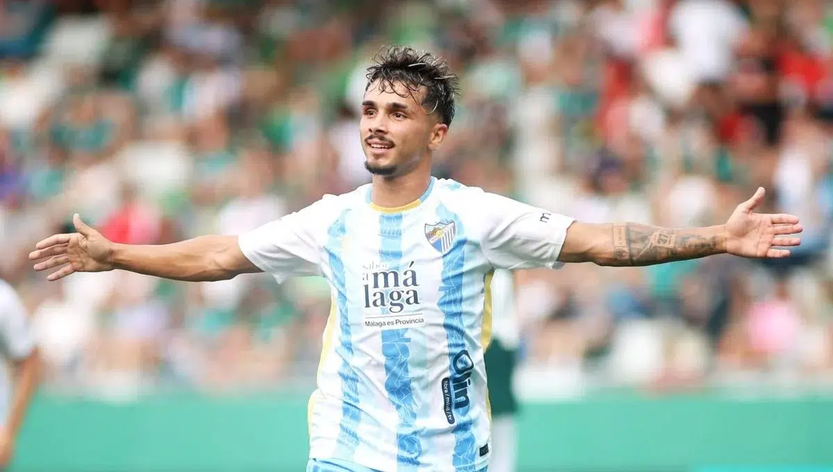 Kevin Medina ya es libre para salir del Málaga CF