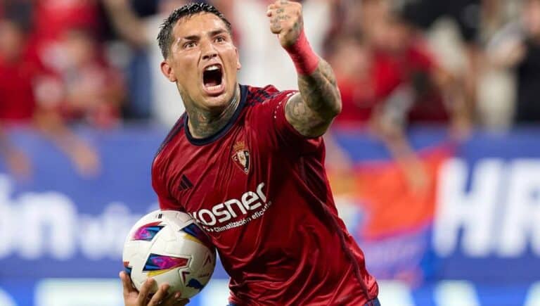 Osasuna espera cobrar por el Chimy Ávila