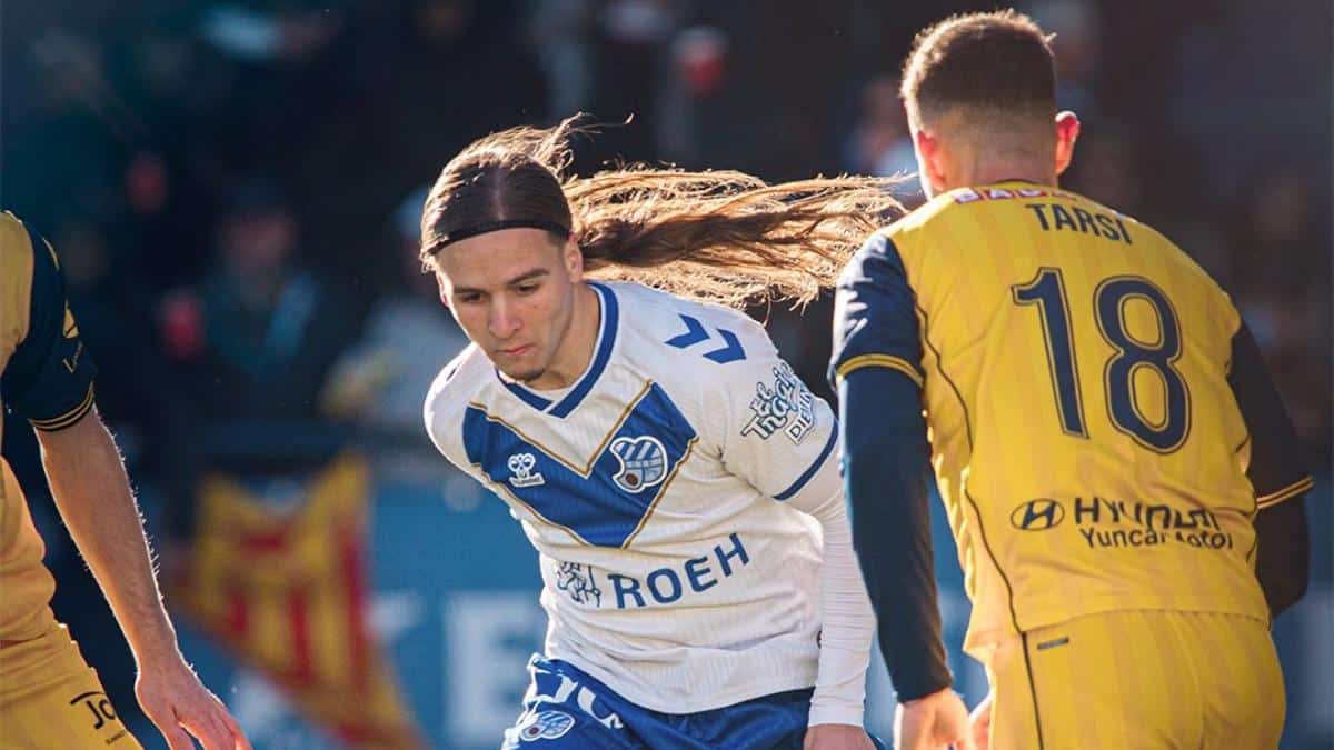 Izan González planta al Barça y ficha por el Girona en una operación ...